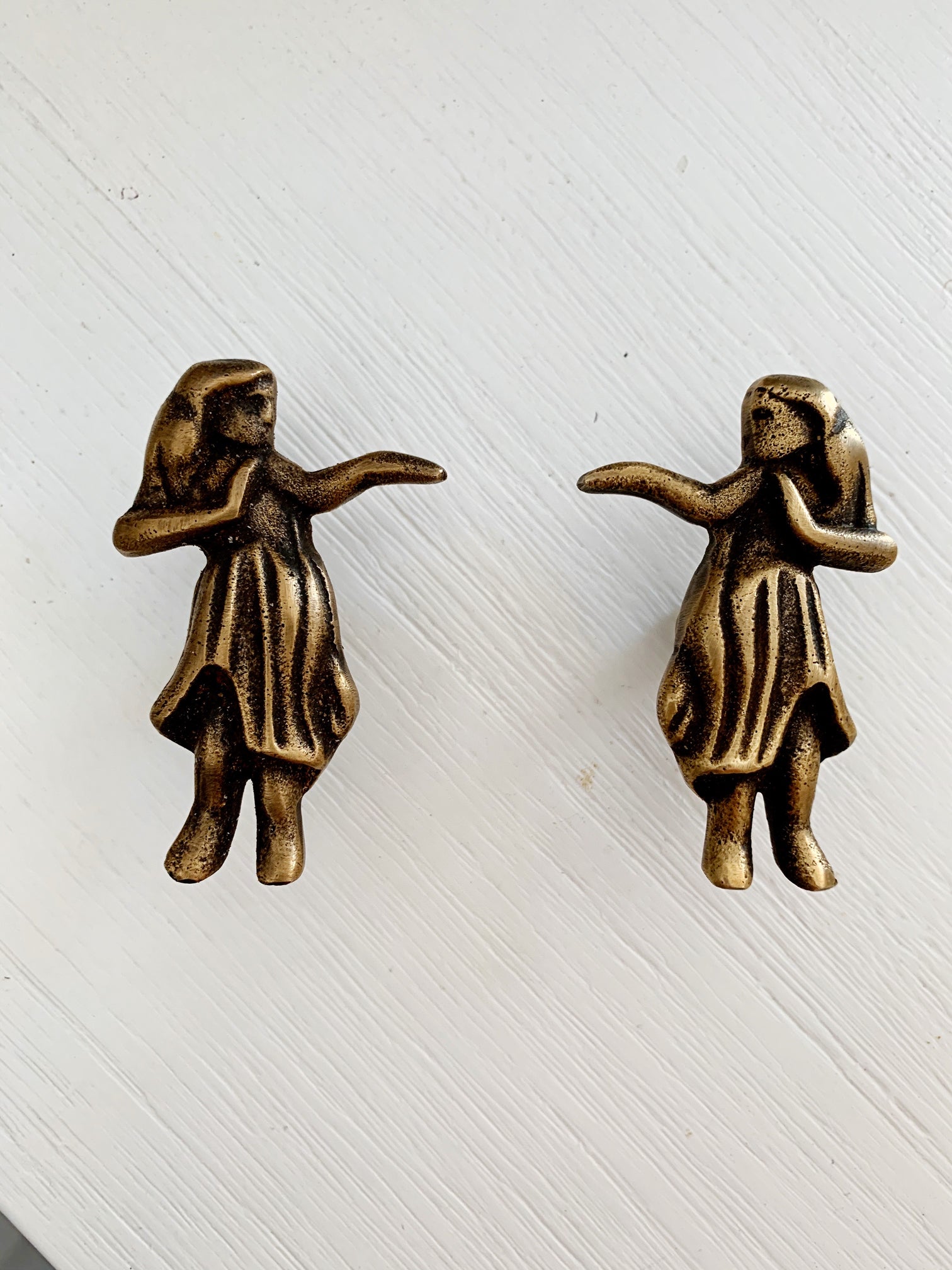 Hula Girl Brass Knobs (set of 2) – Pineapple Traders